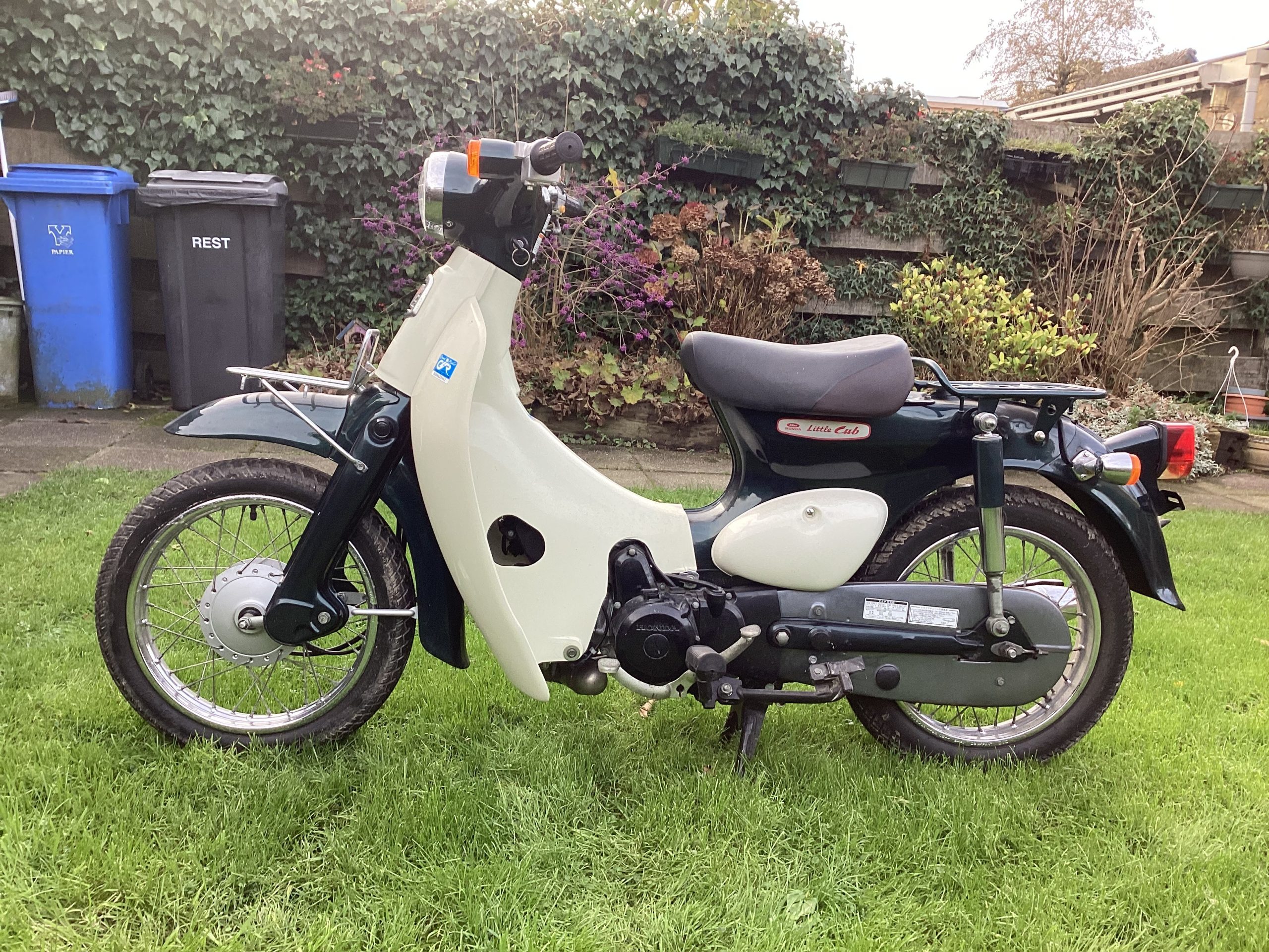 Honda C50 little cub – Honda's bij Jan thuis